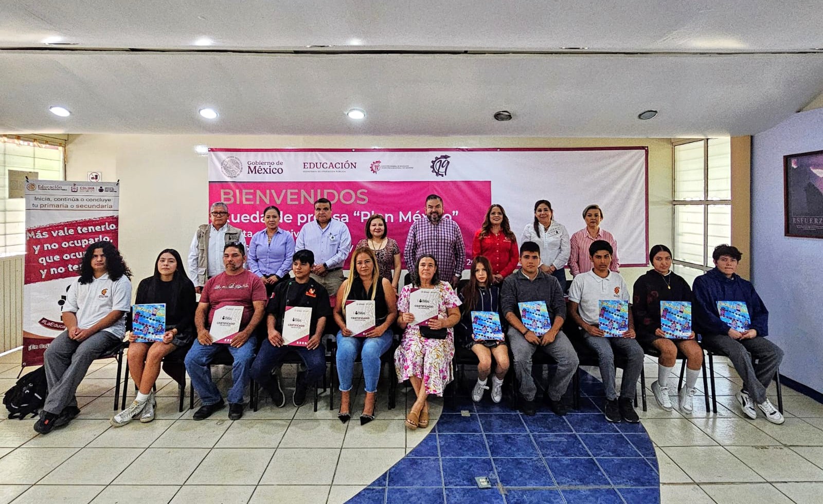 ENTREGA IEEA CERTIFICADOS DE CONCLUSIÓN DE NIVEL BÁSICO | Meridiano